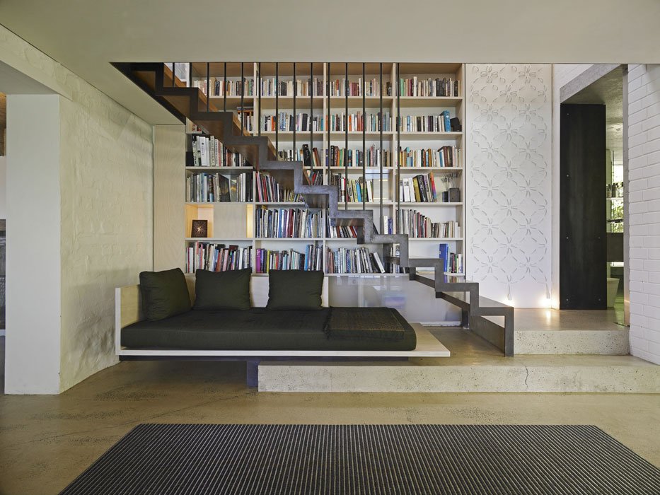 Tips For Dealing With Libraries In Your Staircase Area - DEARTARCH