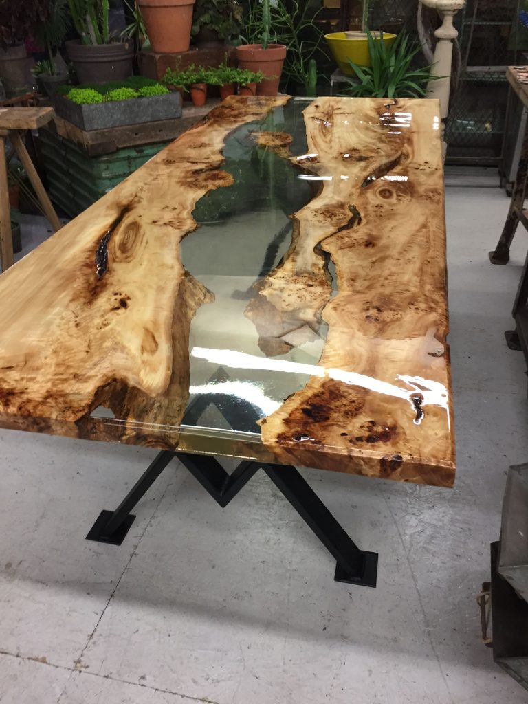 Creative Epoxy Table Ideas That Anyone’ll Love - DEARTARCH