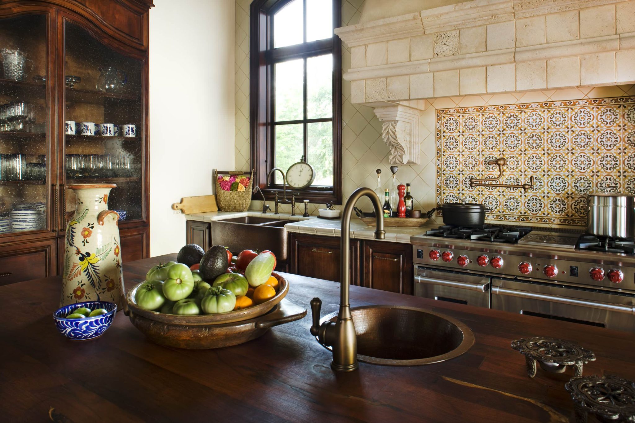 Charming Middle East Kitchen Designs - Examples & Tips - DEARTARCH